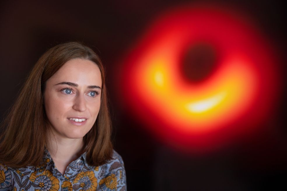 Breaking new ground in an effort to explain black holes | Knut and ...