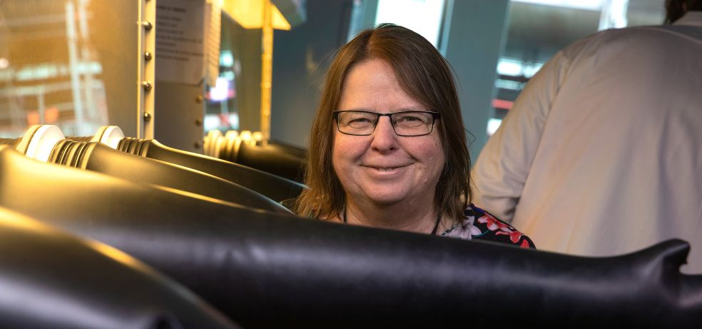 She wants to create sustainable, self-healing batteries | Knut and ...