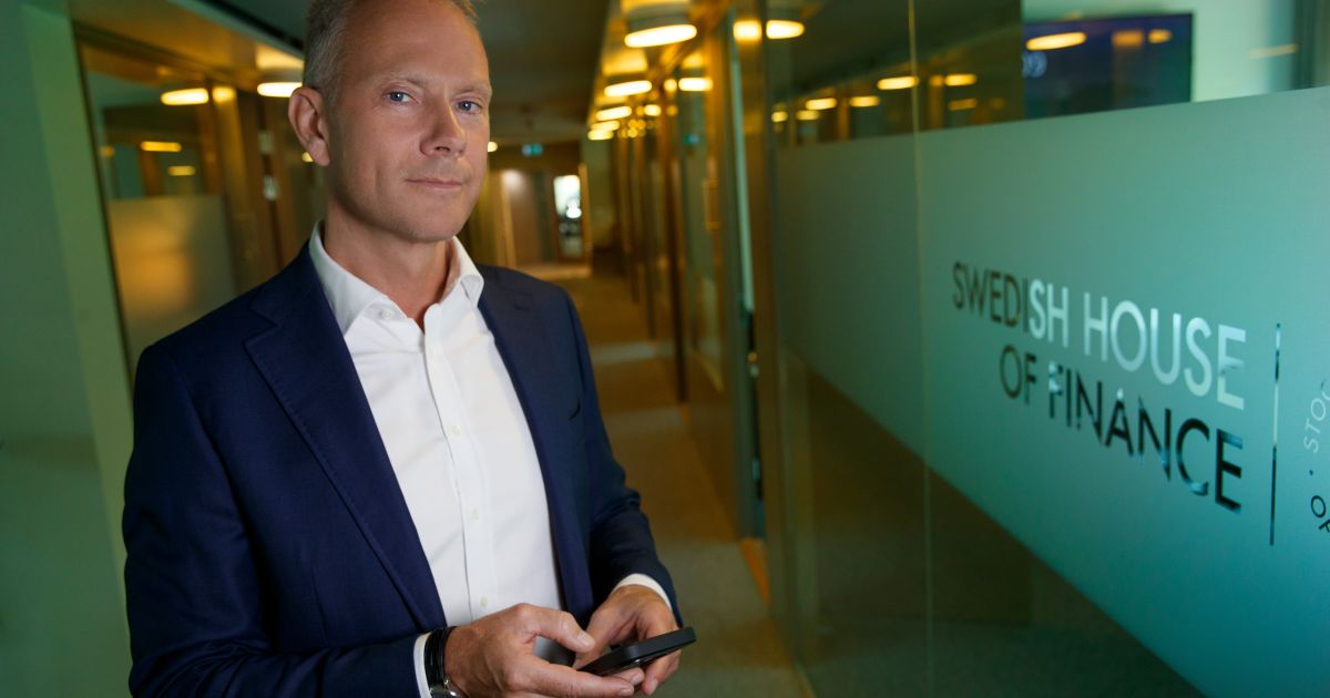 Socio-economic impact of shrinking stock exchanges | Knut and Alice ...